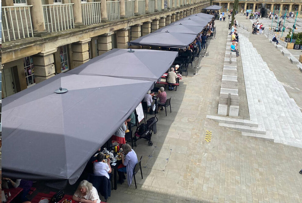 Large Commercial Parasols | Shade Specialists